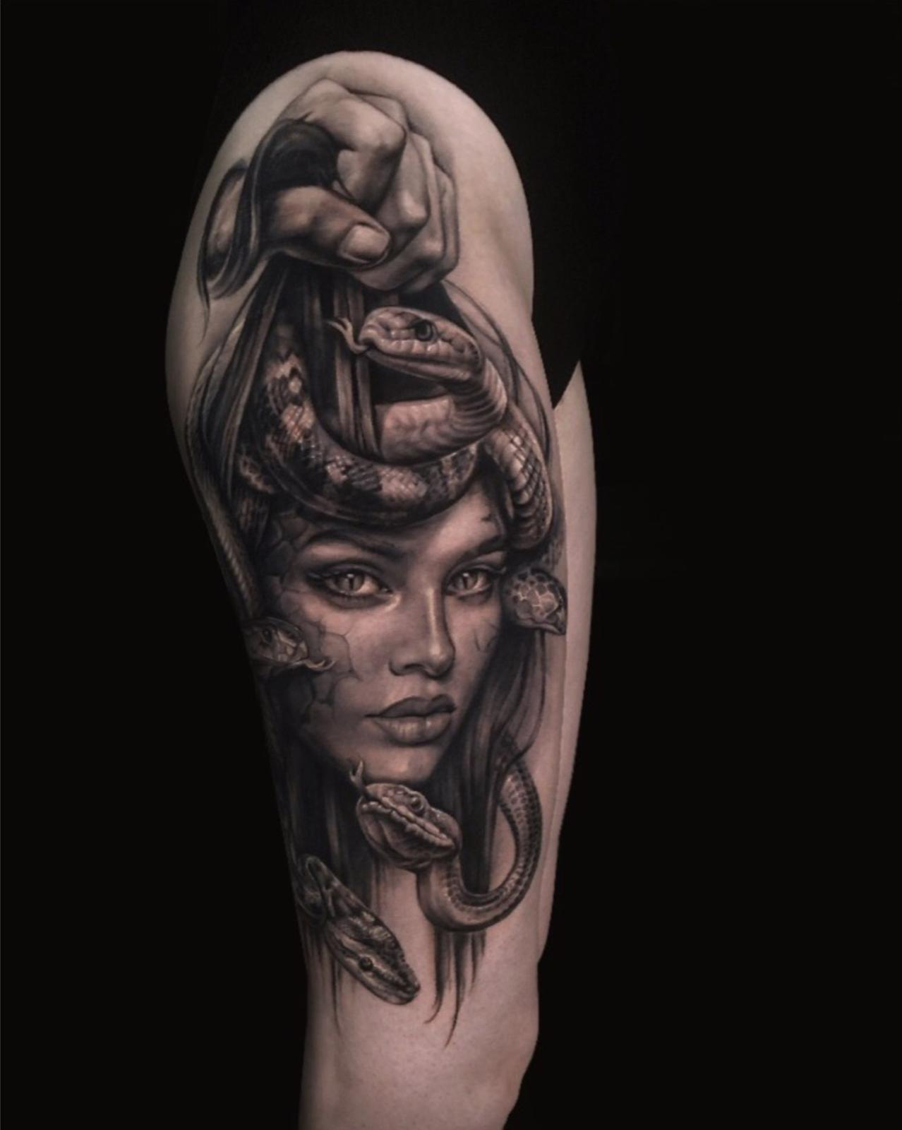 Medusa Tattoo: Bedeutung & Mythologie